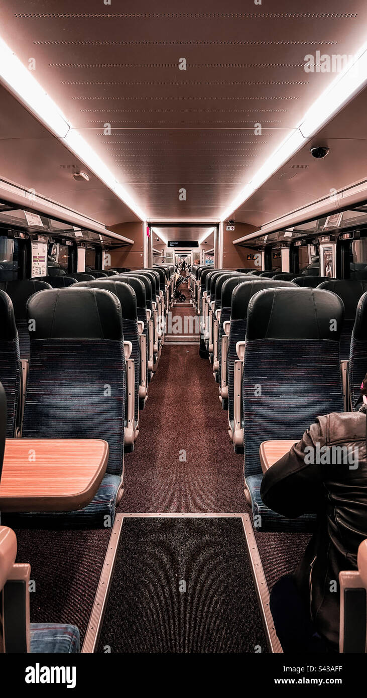 Train travel hi-res stock photography and images - Alamy