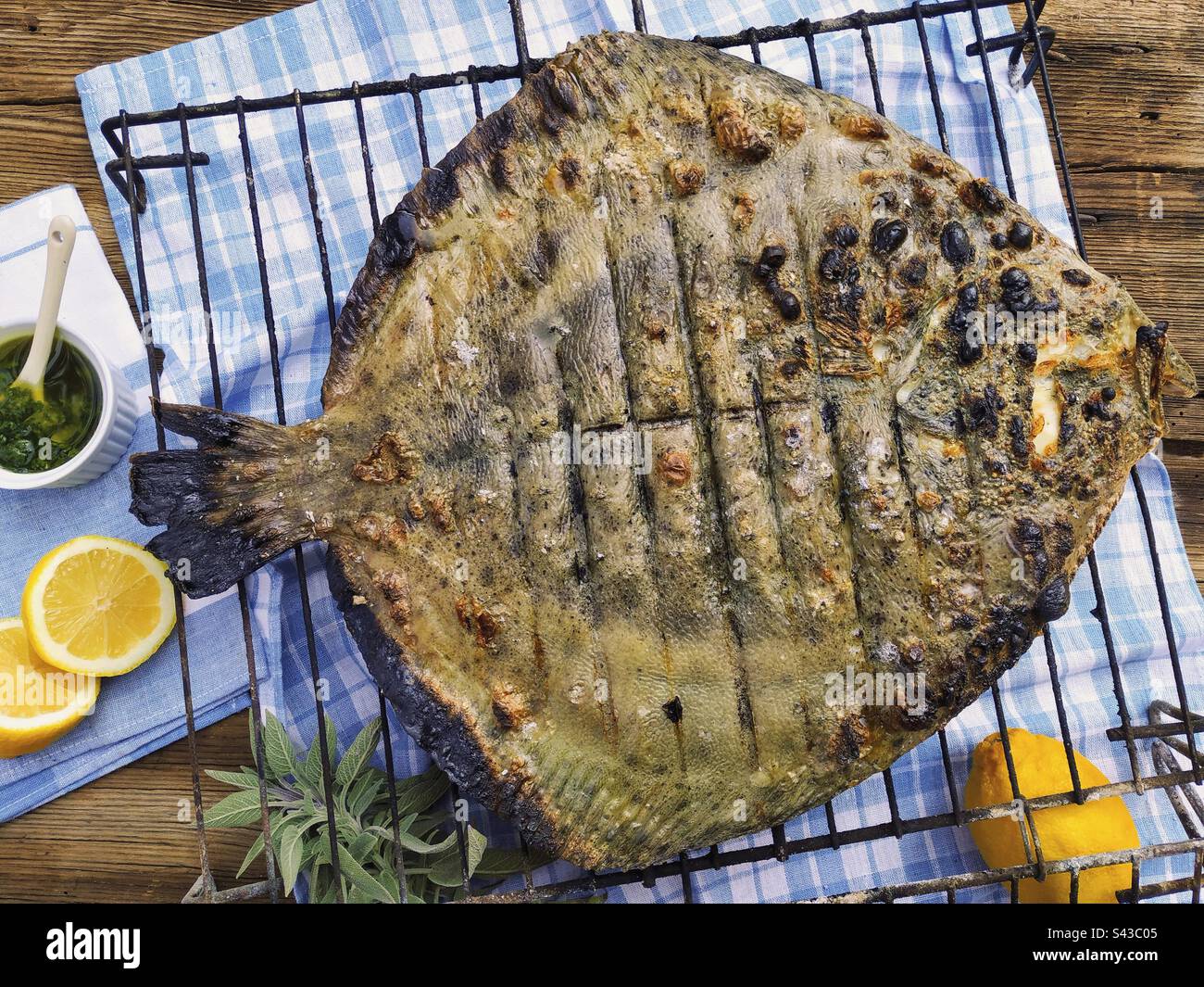 Turbot bbq hi-res stock photography and images - Alamy