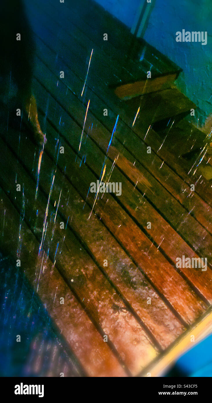 Weather porch hi-res stock photography and images - Alamy