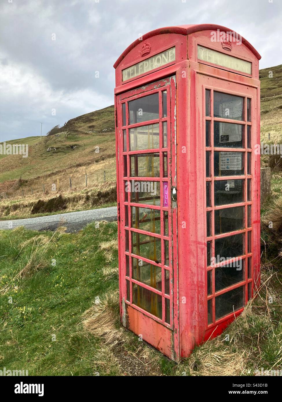 Scottish countryside hi-res stock photography and images - Alamy