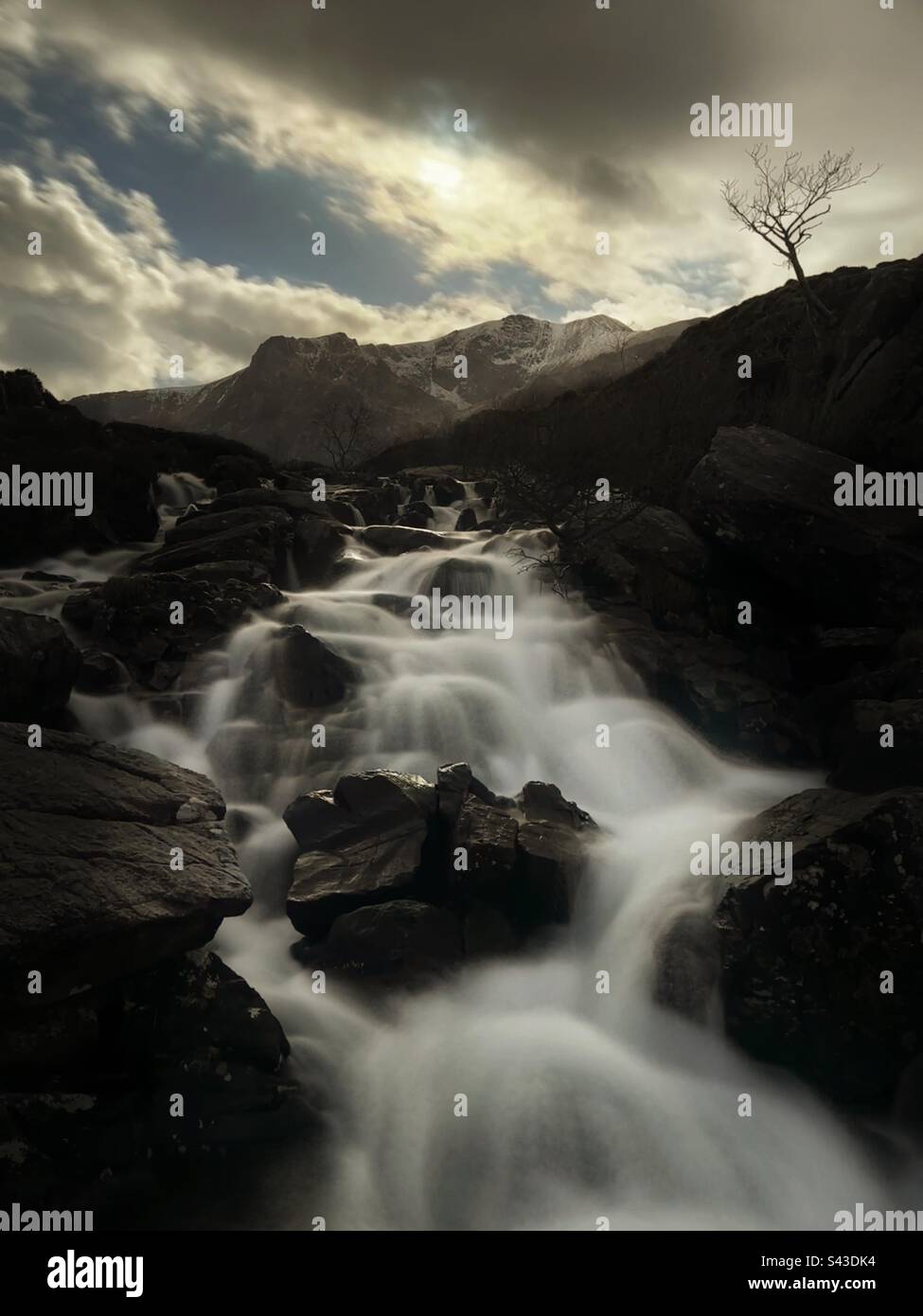 Eryri hi-res stock photography and images - Alamy