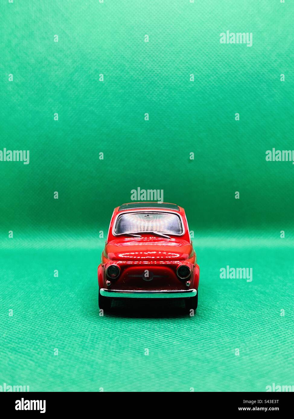 Car green screen hi-res stock photography and images - Alamy