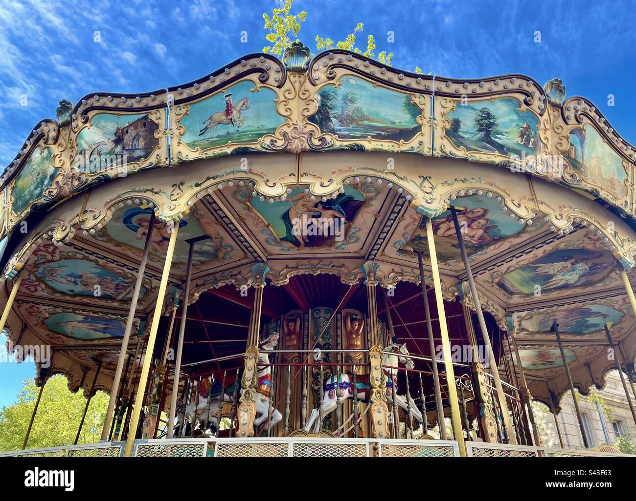 French carousel hi-res stock photography and images - Alamy