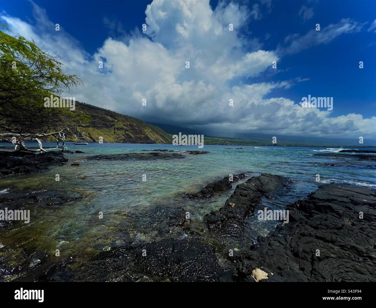Captain cook monument trail hi-res stock photography and images - Alamy