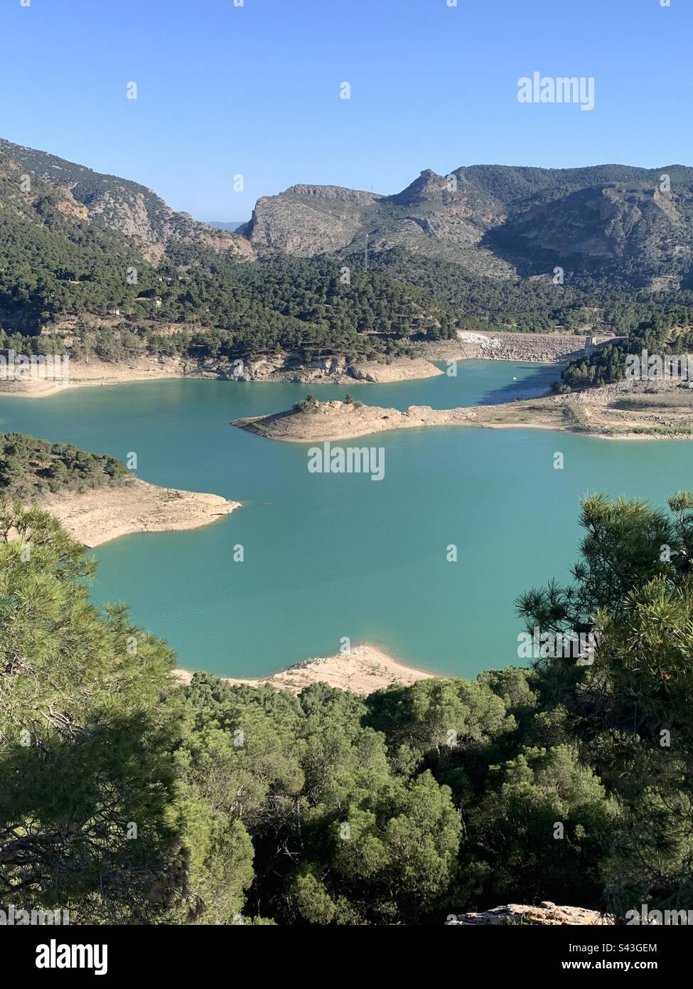 Reservoir at ardales national park andalucia Stock Photo - Alamy