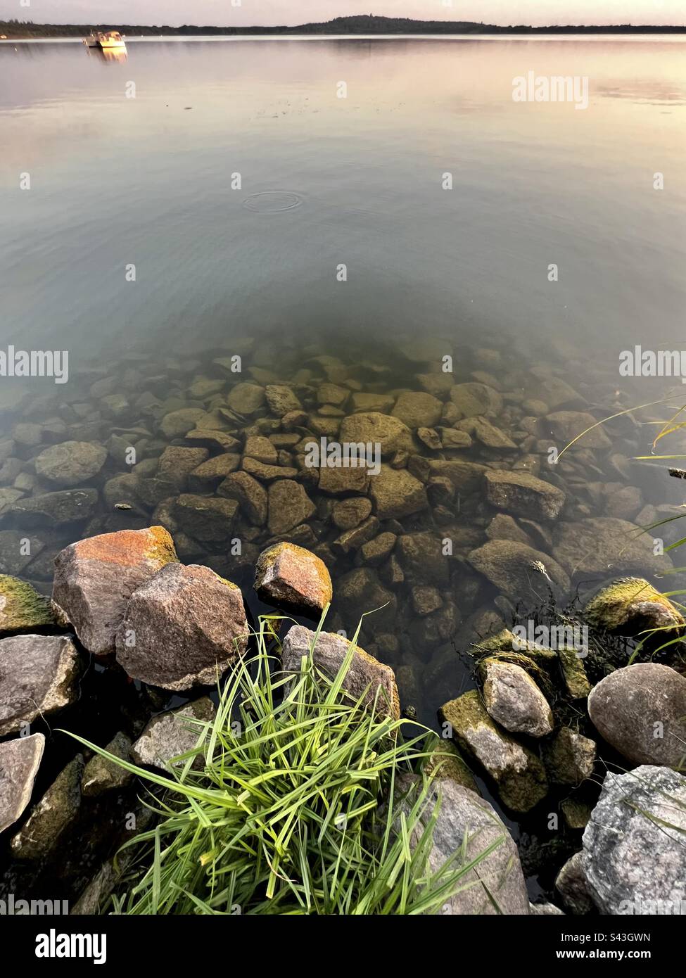 Stones lake hi-res stock photography and images - Alamy