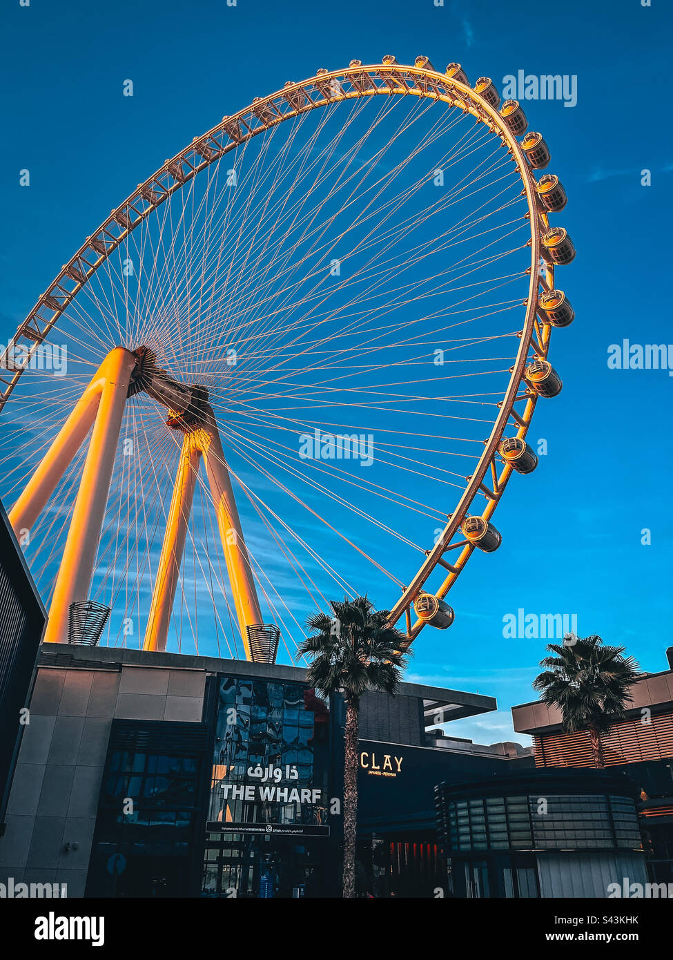 Dubai eye hi-res stock photography and images - Alamy
