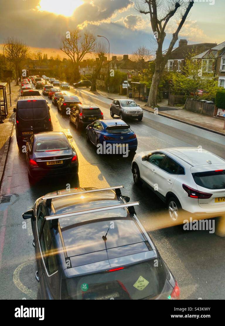 Traffic jam on street in smartphone stock photos and images - Alamy