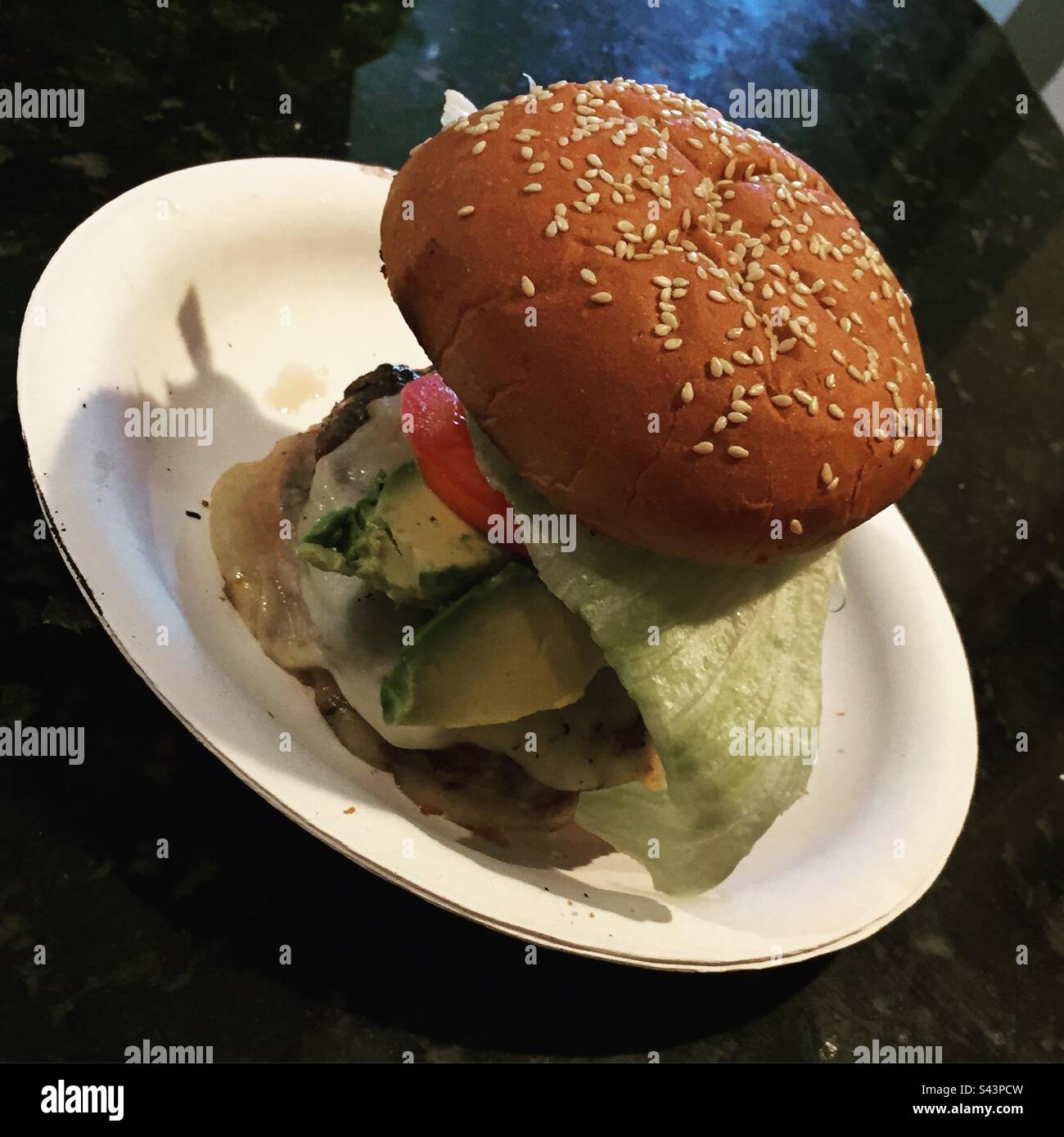 Homemade burger hi-res stock photography and images - Alamy