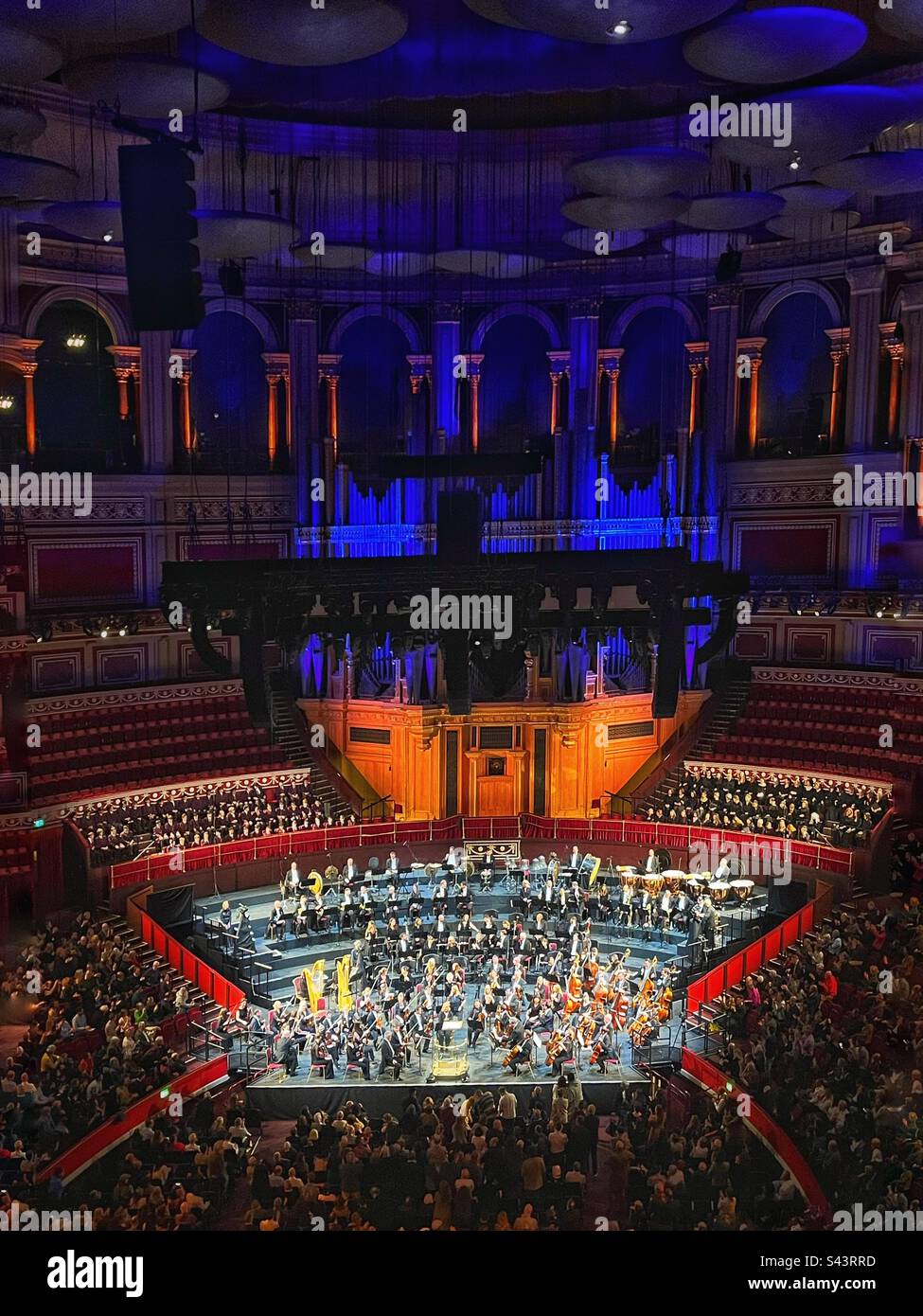 Royal Philharmonic Orchestra & choirs at the Royal Albert Hall in ...