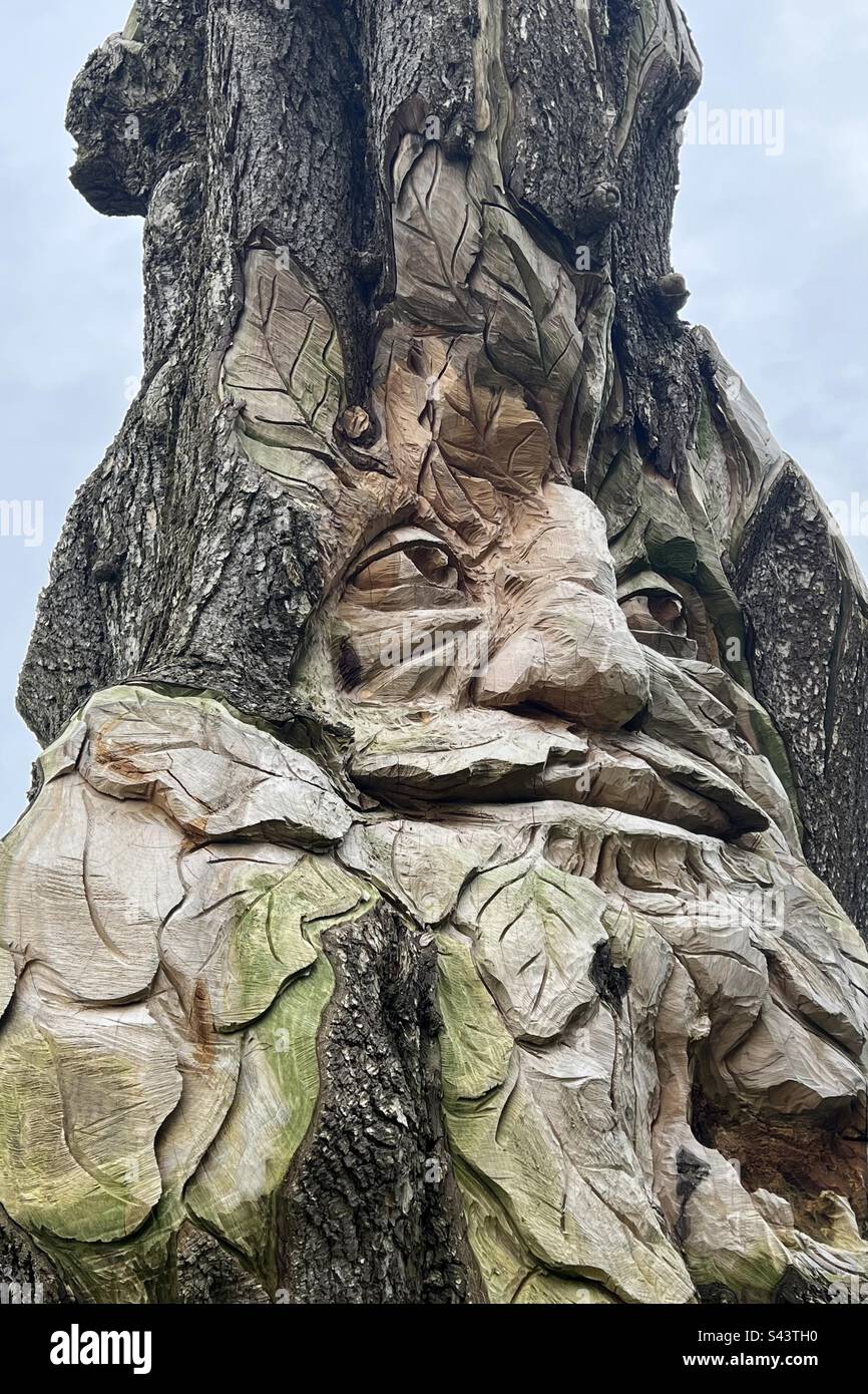 Face carving hi-res stock photography and images - Alamy