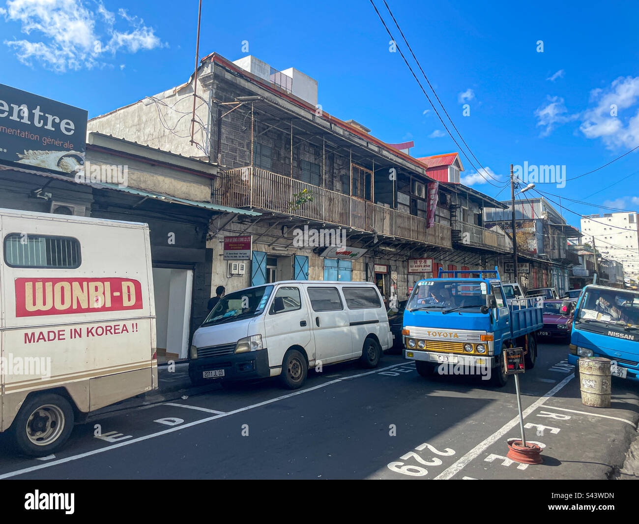 Side streets of capital city Port Louis, Mauritius Stock Photo - Alamy