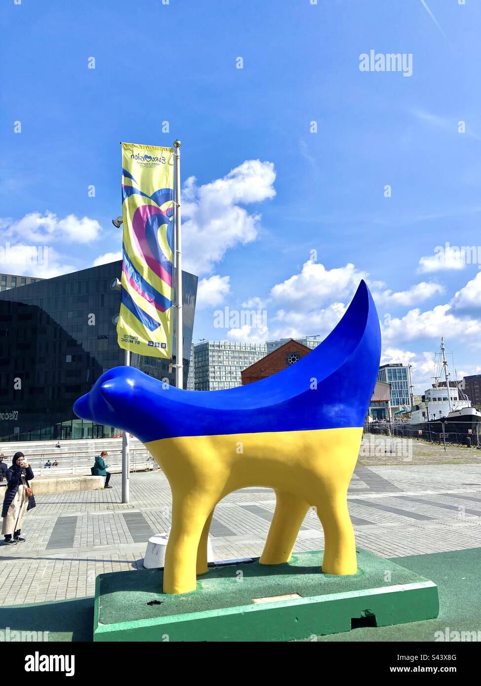 Ukraine Superlambanana at Liverpool Stock Photo - Alamy