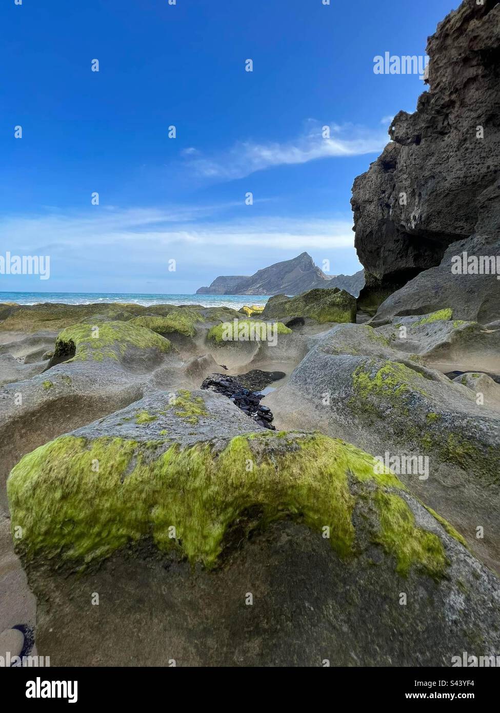 Praia da calheta Stock Photo - Alamy