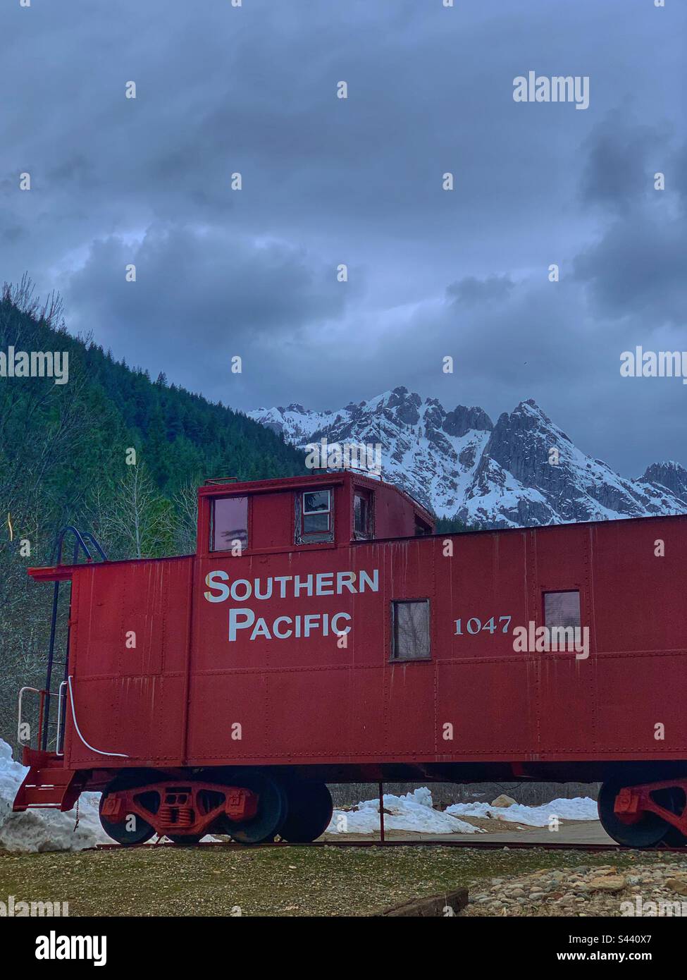 Winter caboose hi-res stock photography and images - Alamy