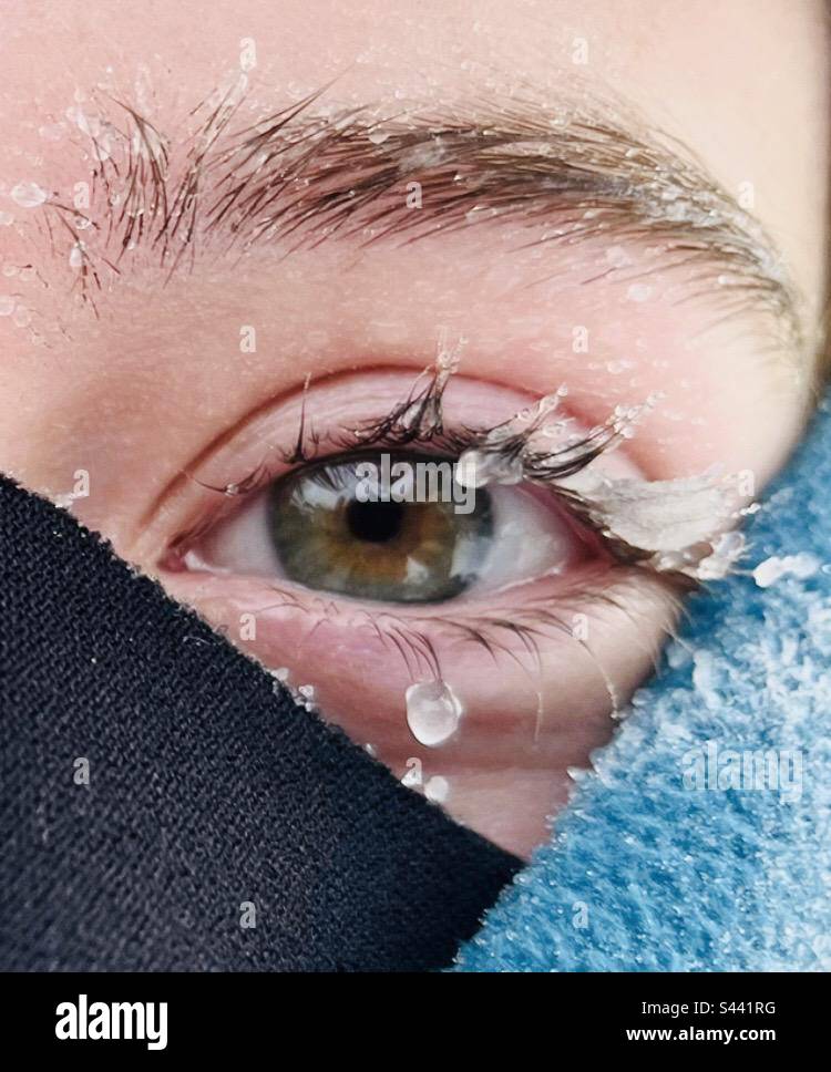 Frozen eyelashes hi-res stock photography and images - Alamy