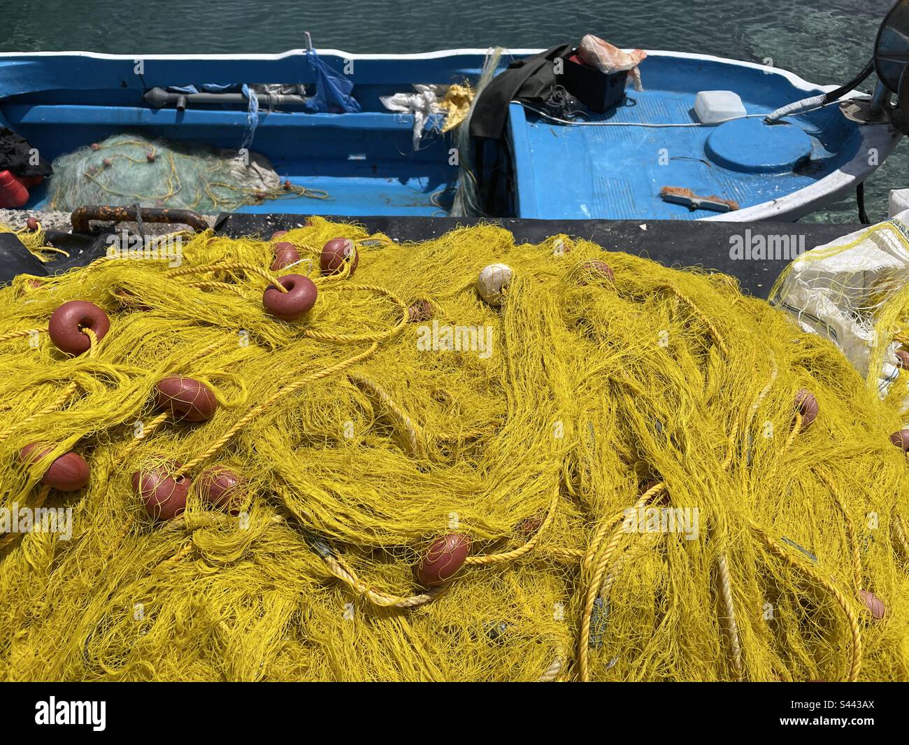 Yellow and blue boat hi-res stock photography and images - Alamy