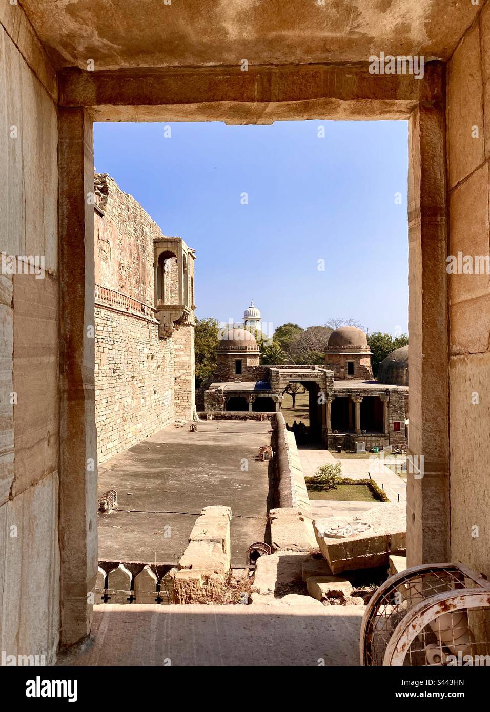 Mud fort hi-res stock photography and images - Alamy