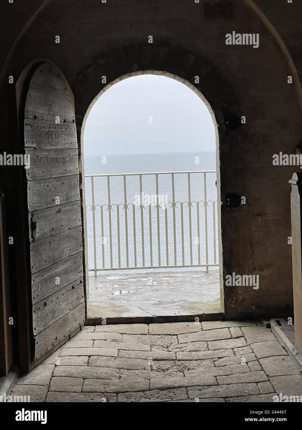 Open balcony view hi-res stock photography and images - Alamy