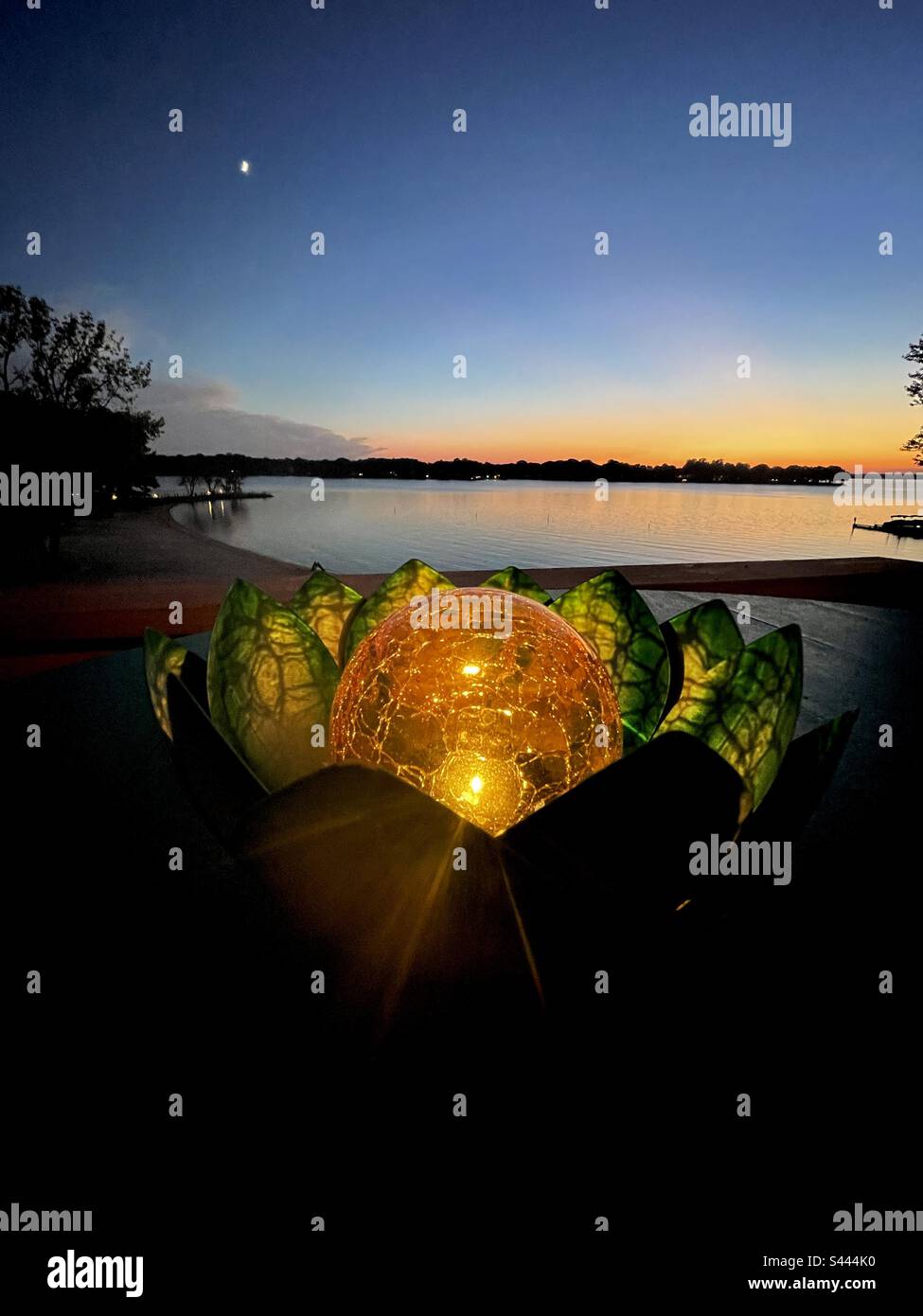 Enlightening hi-res stock photography and images - Alamy