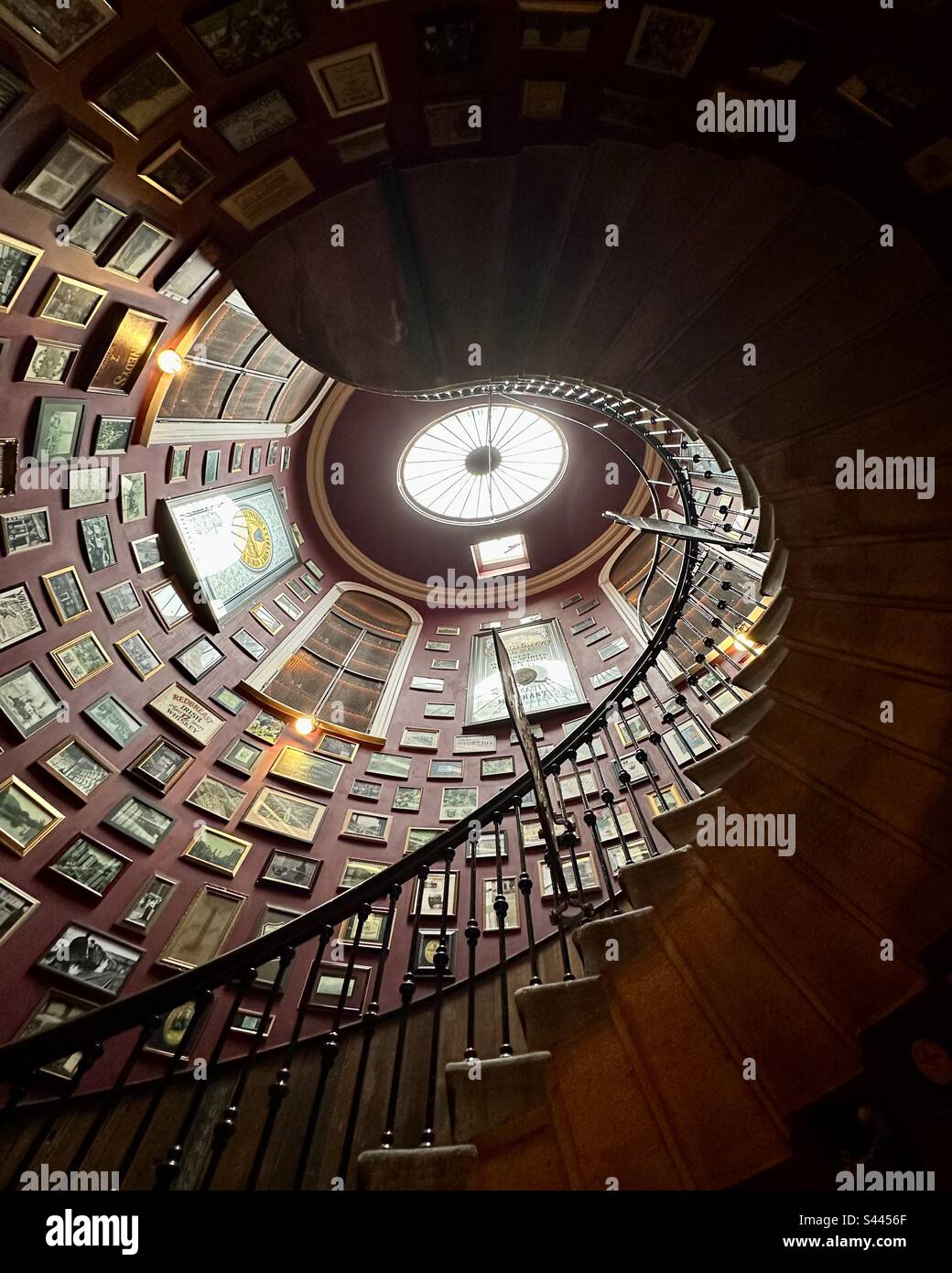 Dublin stairs hi-res stock photography and images - Alamy