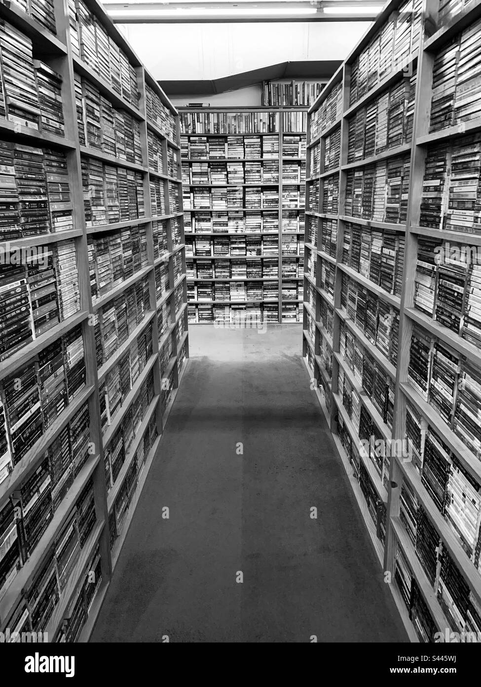 Lost in the library Stock Photo - Alamy