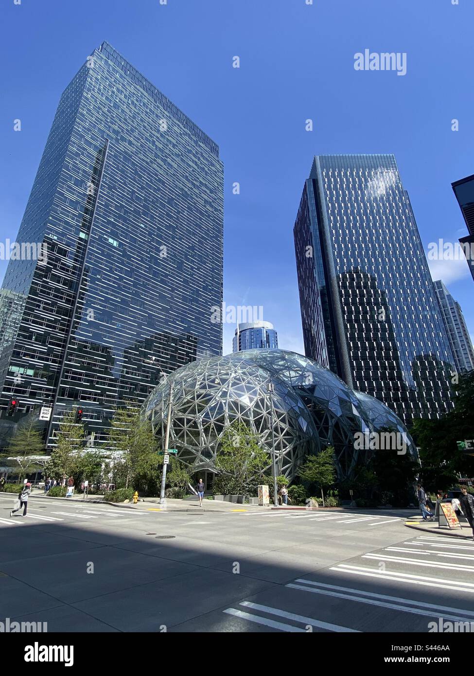 Amazon spheres hi-res stock photography and images - Alamy