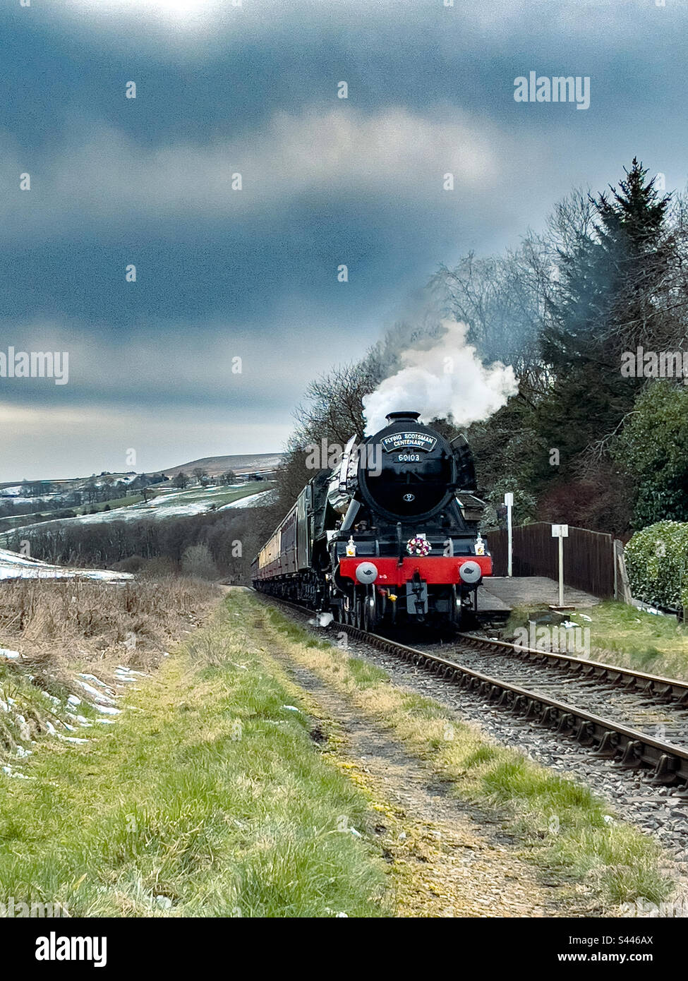Flying scotsman in black hi-res stock photography and images - Alamy