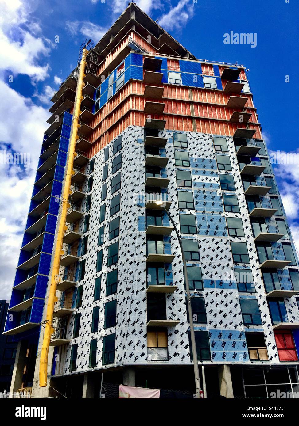 Modern High Rise Building Design