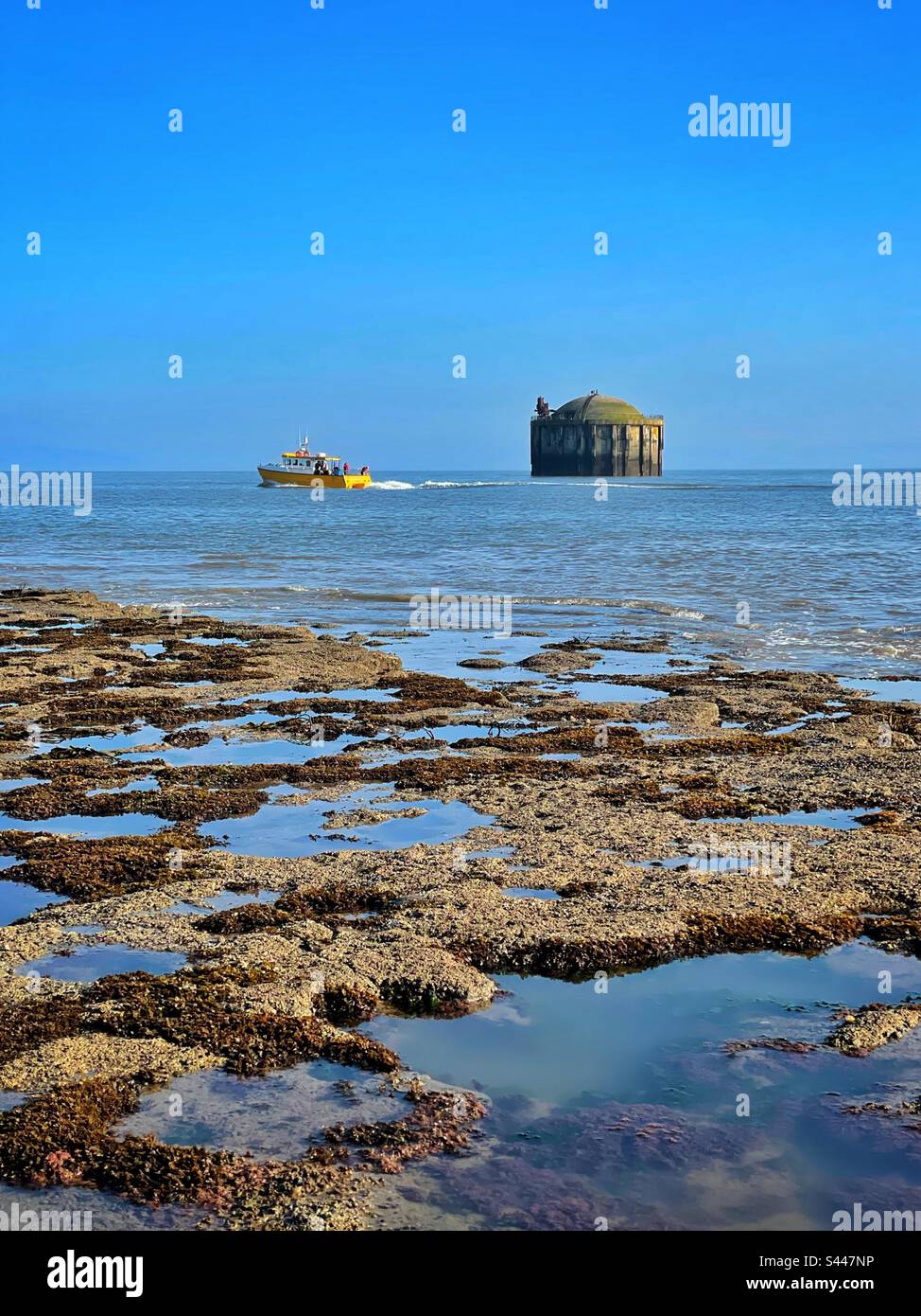 Aberthaw caisson in the Bristol Channel, the intake of seawater for the ...