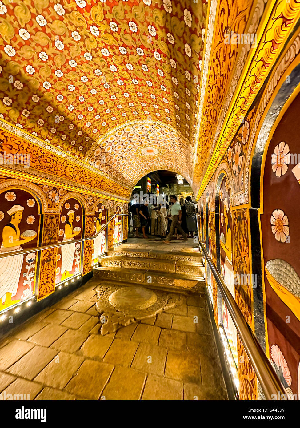 Sri dalada maligawa hi-res stock photography and images - Alamy