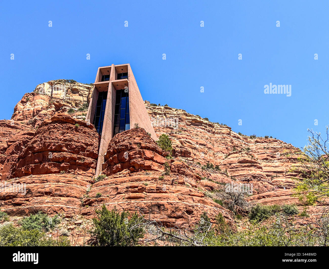The holy cross smartphone stock photos and images - Alamy