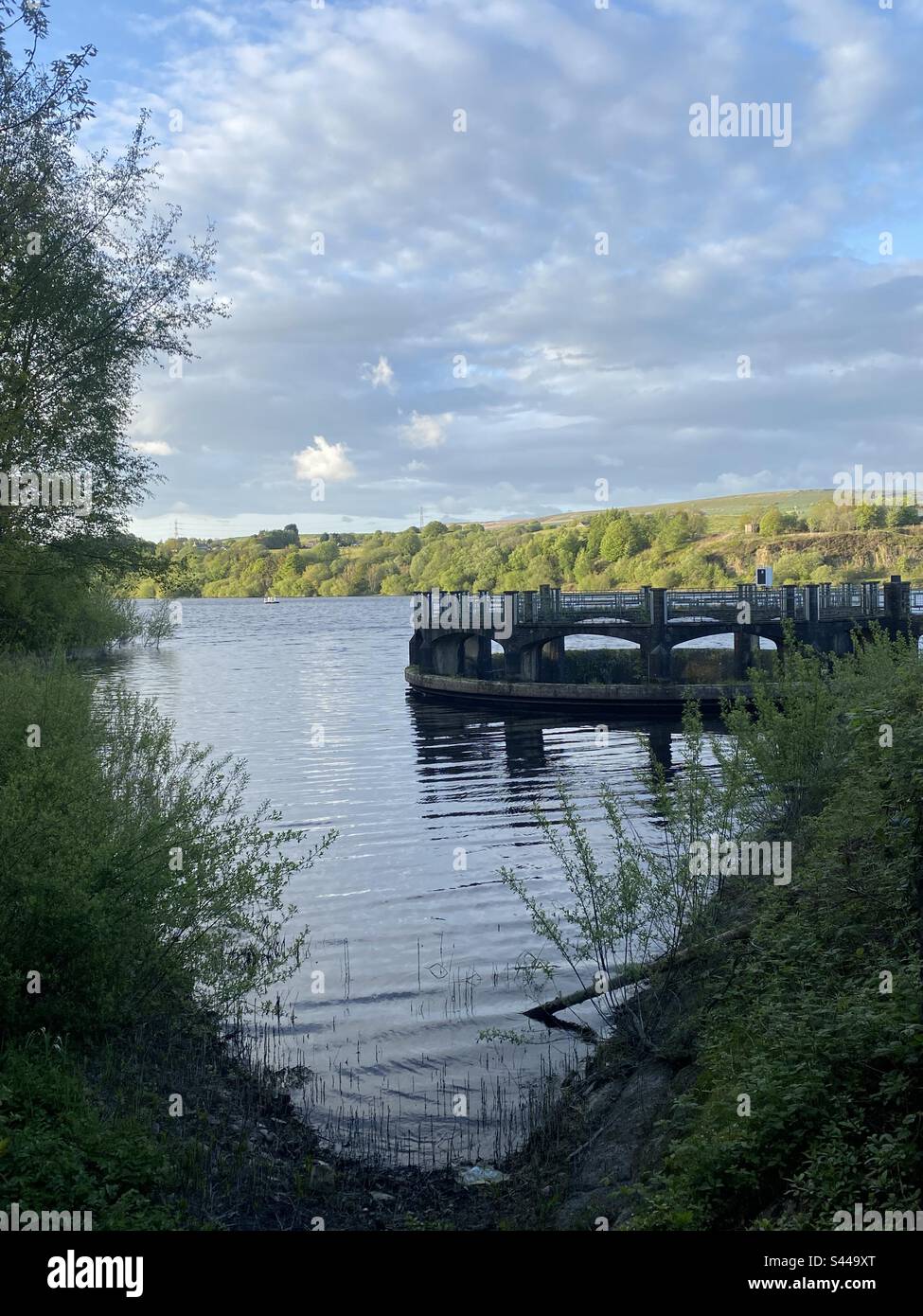 May 2023 - Wayoh Reservoir Overflow, Edgworth, Lancashire Stock Photo ...
