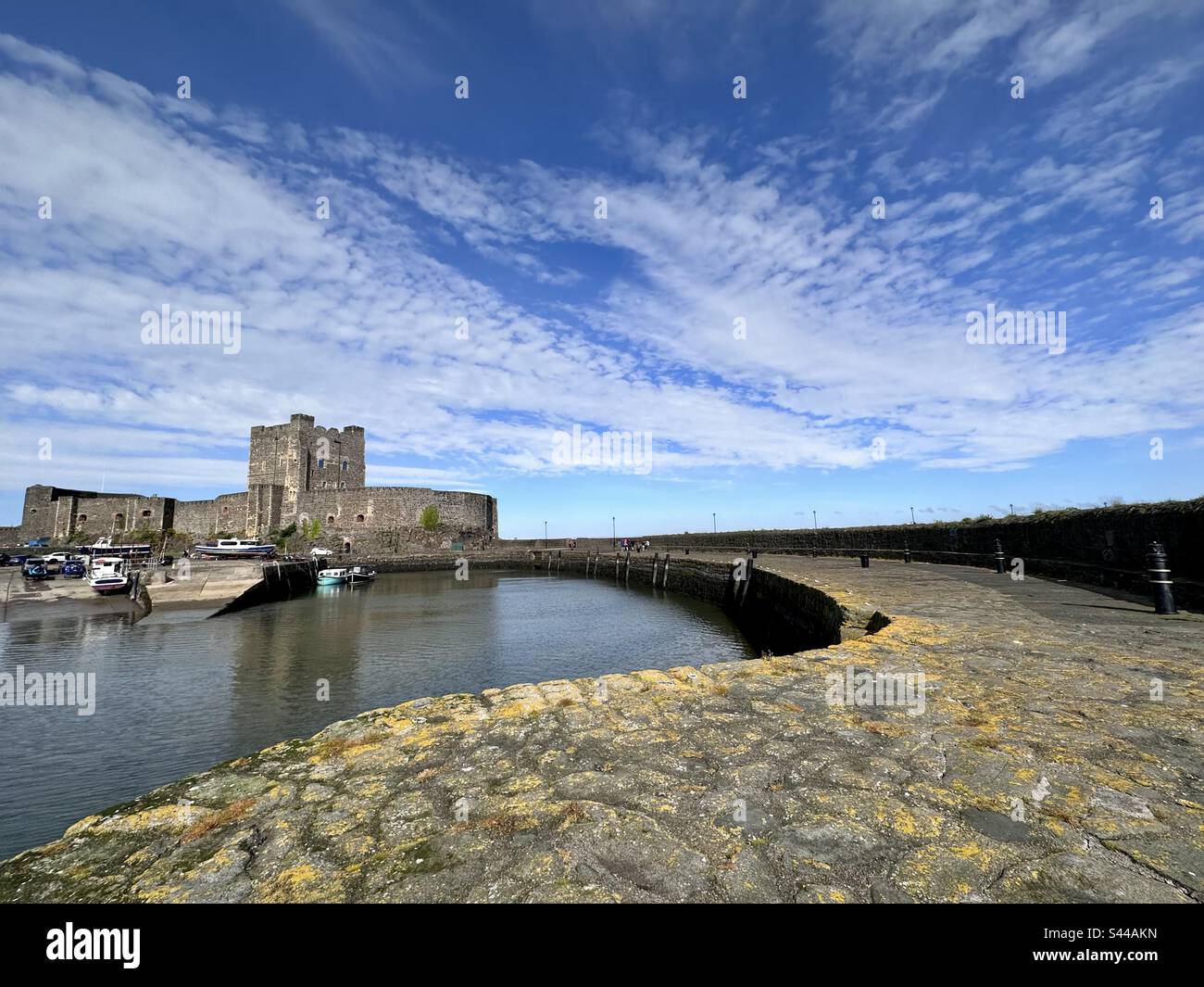 Carrickfergus castle hi-res stock photography and images - Alamy