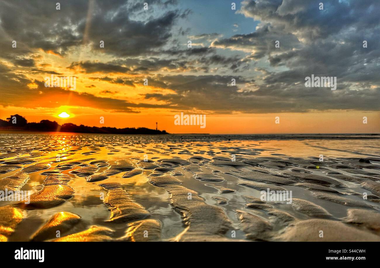 Spiaggia alba hi-res stock photography and images - Alamy
