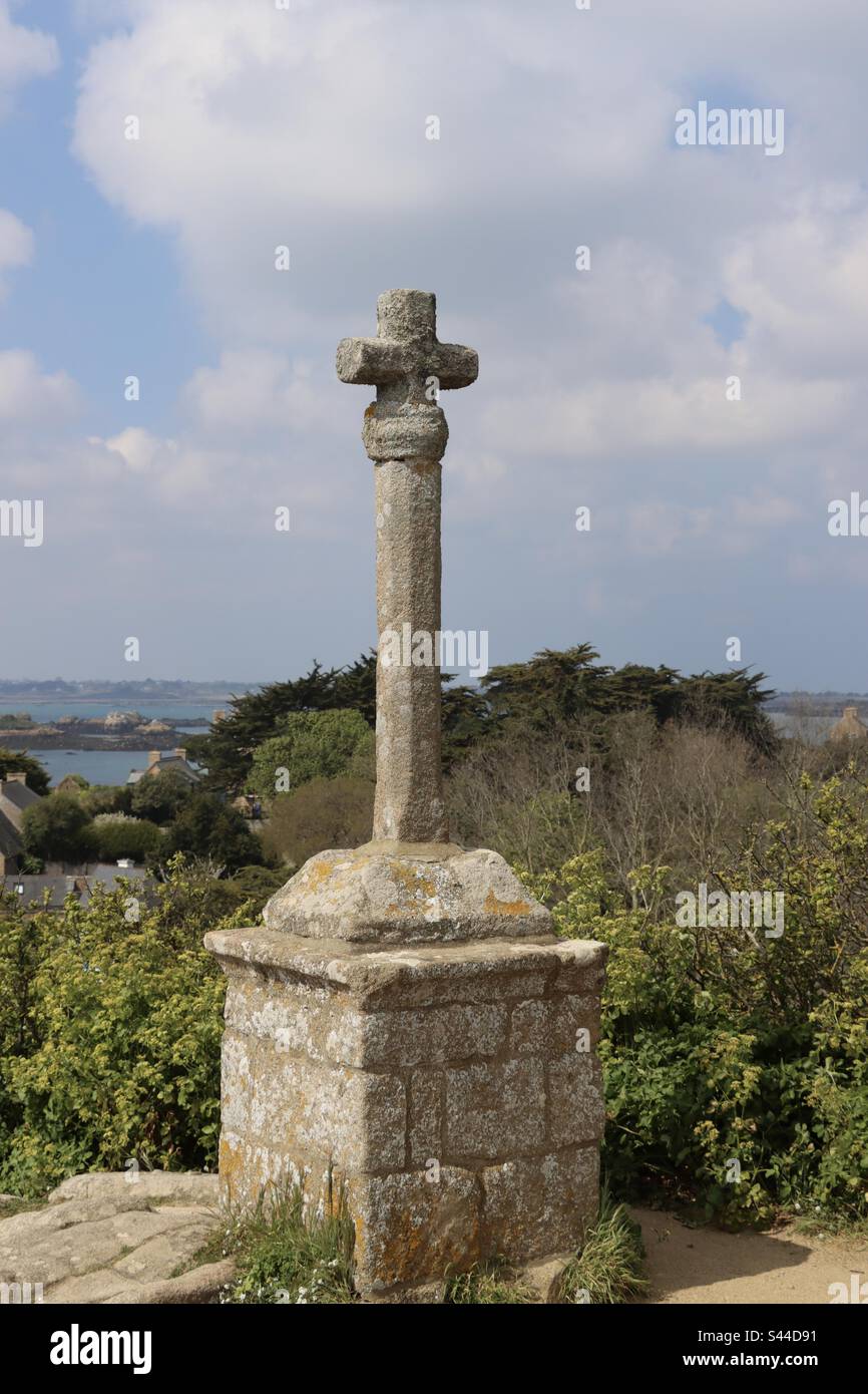 Cross on the hill at the island of Brehat in Brittany, France Stock ...