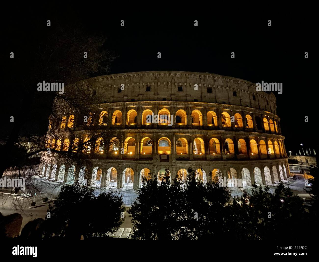 Colosseo roma hi-res stock photography and images - Alamy