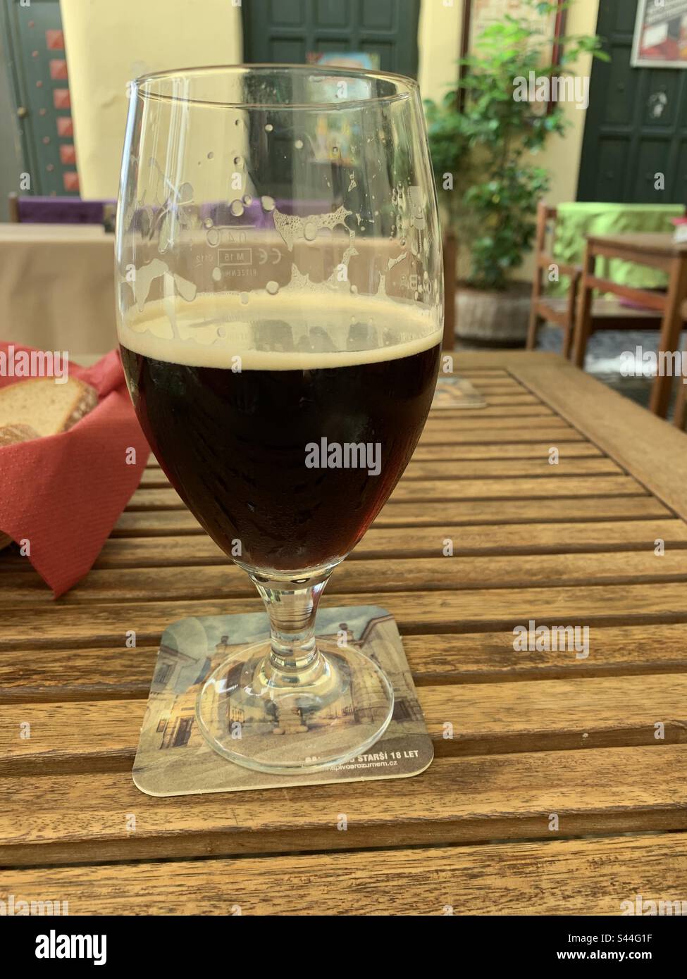 Really good beer hi-res stock photography and images - Alamy