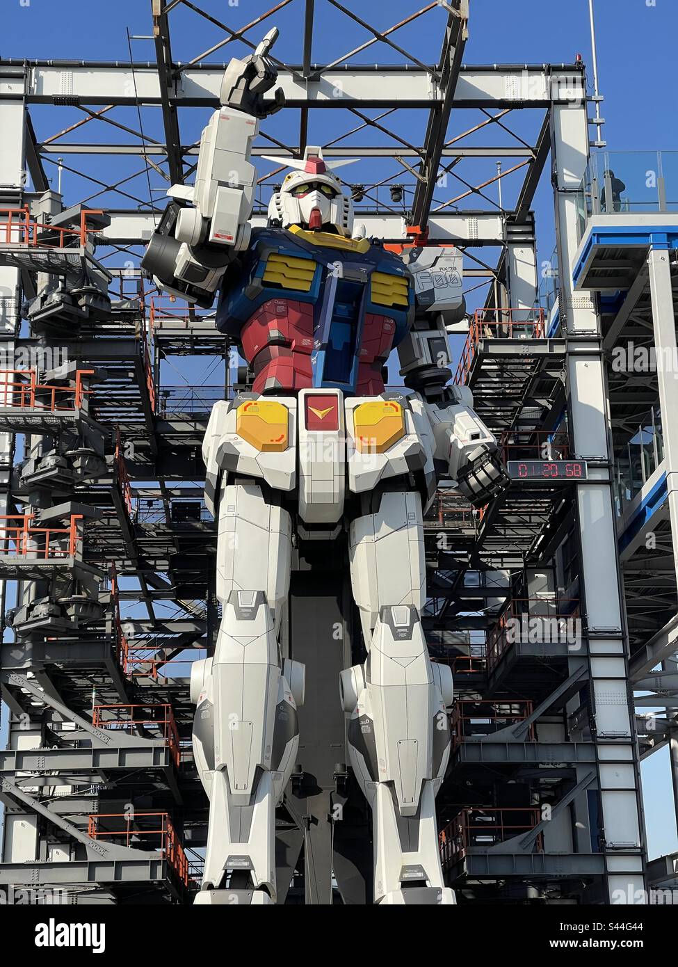 Gundam factory yokohama hi-res stock photography and images - Alamy