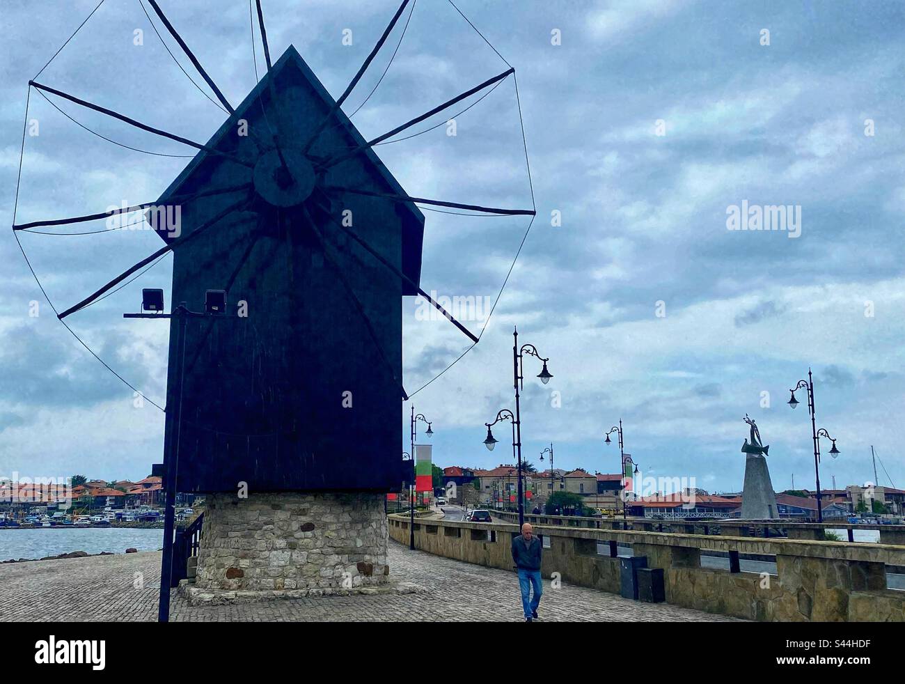 Statue nessebar bulgaria hi-res stock photography and images - Alamy