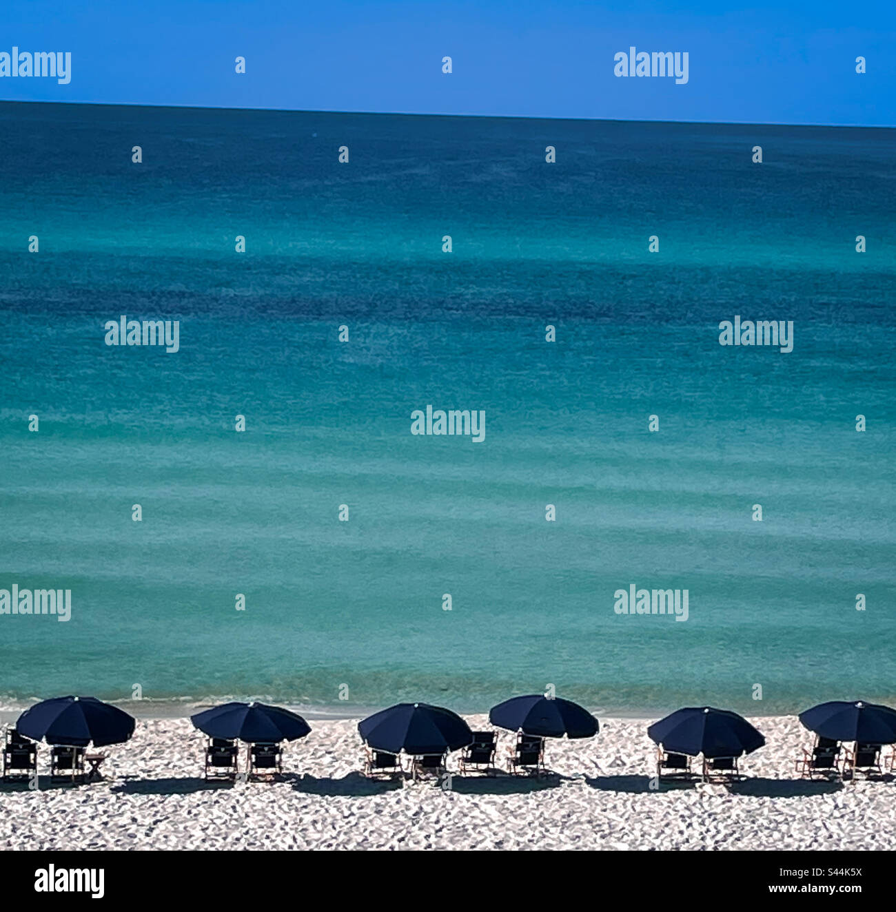 Santa rosa beach hi-res stock photography and images - Alamy