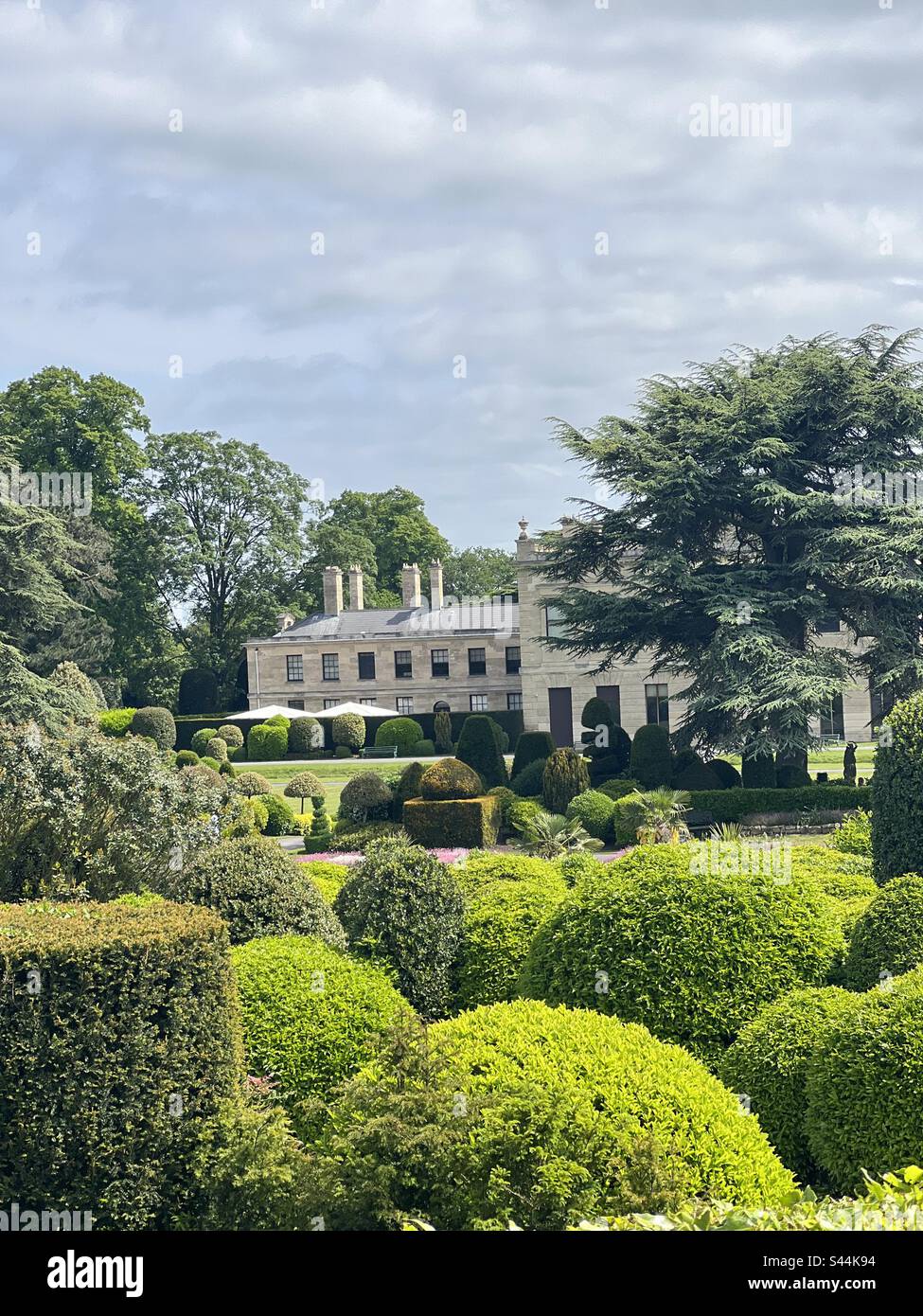 Brodsworth house and beautiful gardens Stock Photo - Alamy