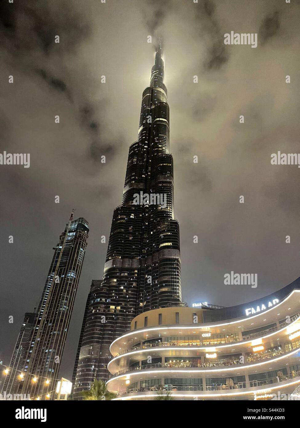 World’a tallest building Burj Khalifa with clouds Stock Photo - Alamy