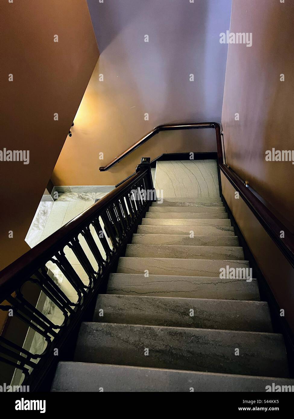 View down stairs at Wisconsin State Capitol Stock Photo - Alamy