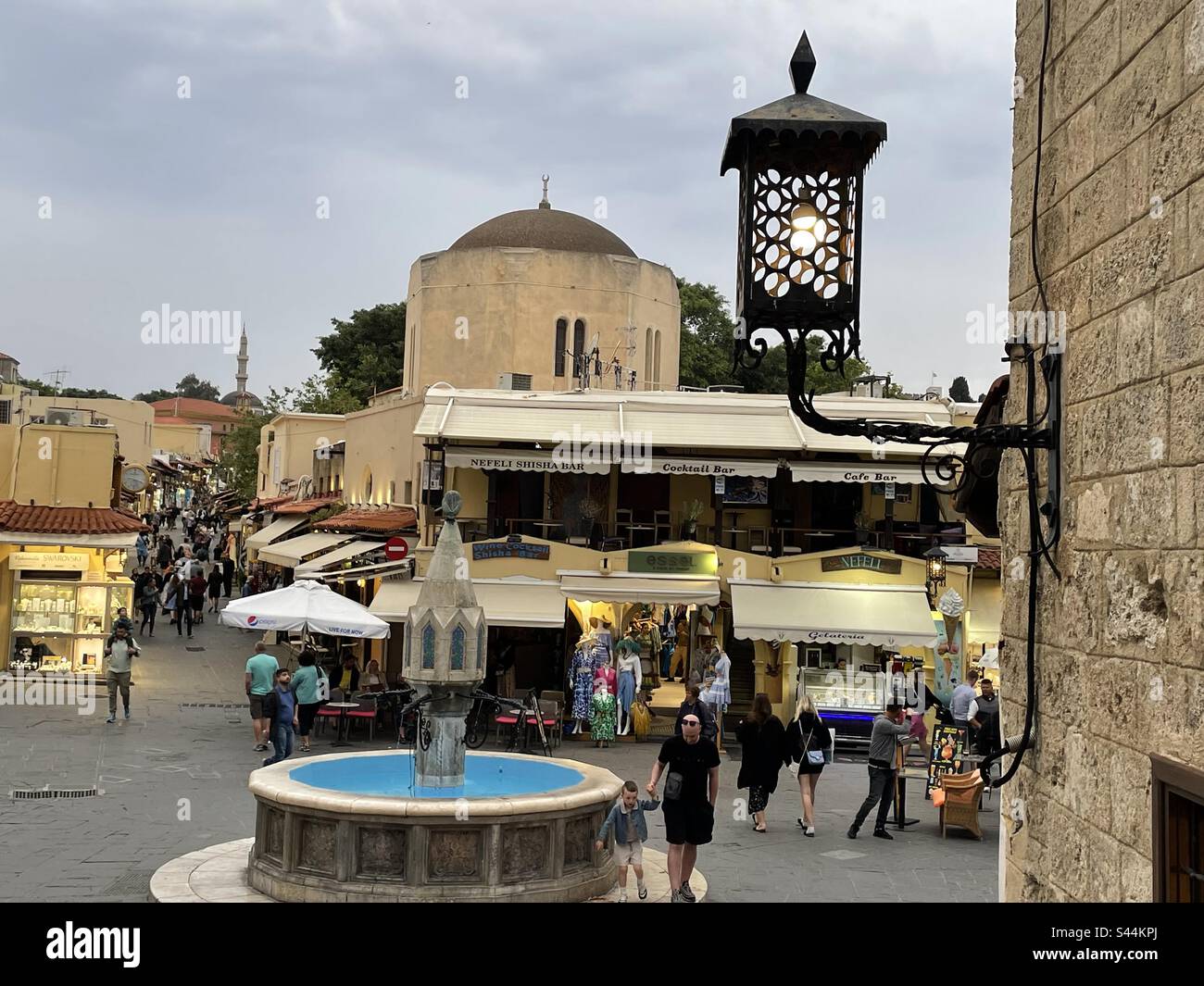 Old town of rhodos hi-res stock photography and images - Alamy