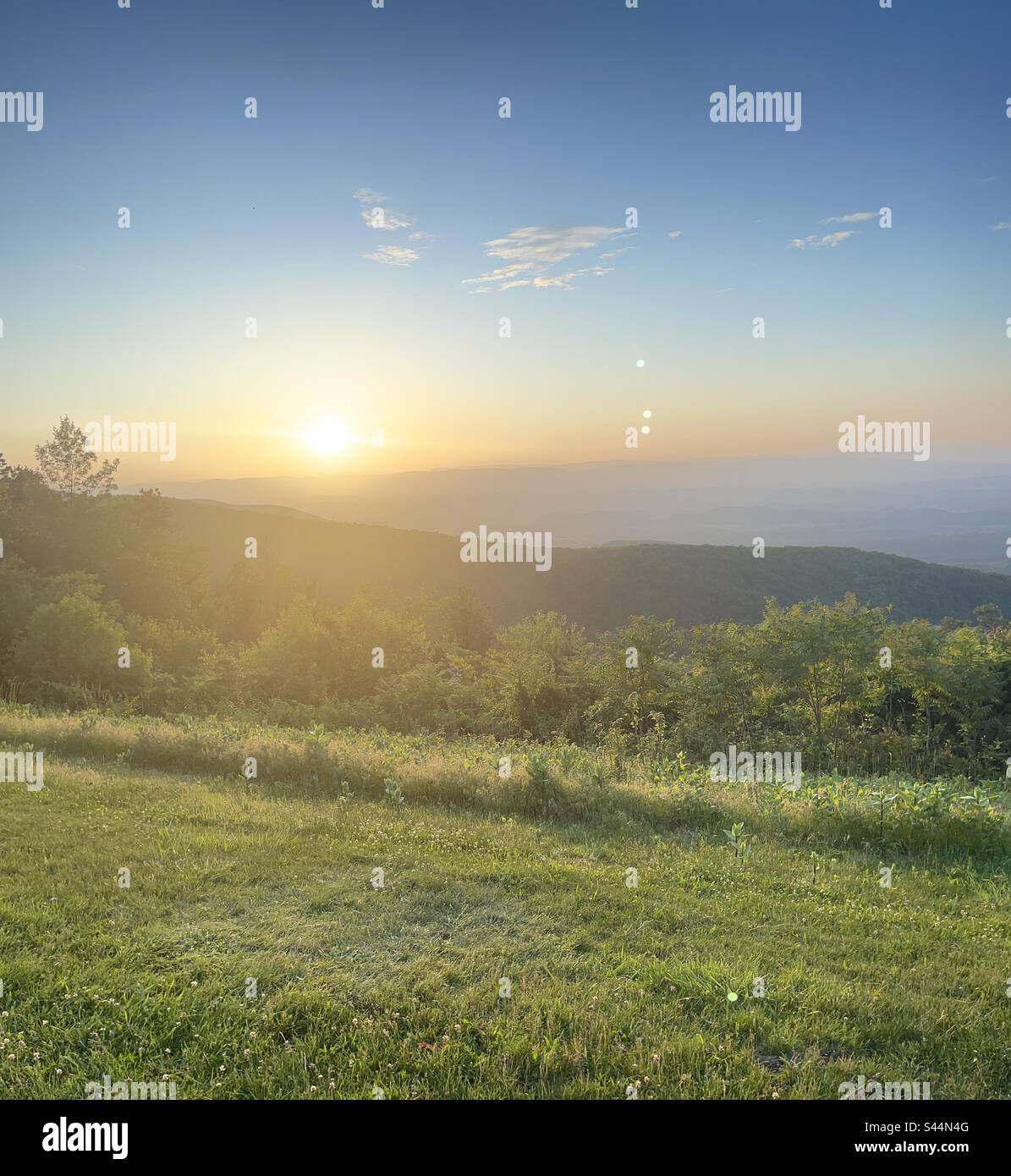 Blue ridge mountains, virginia hi-res stock photography and images - Alamy