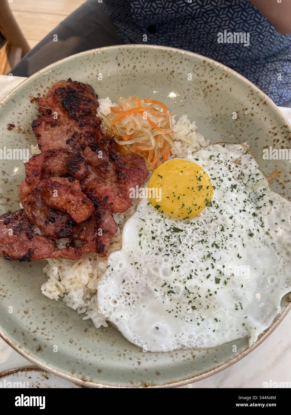 Filipino fried food hi-res stock photography and images - Alamy