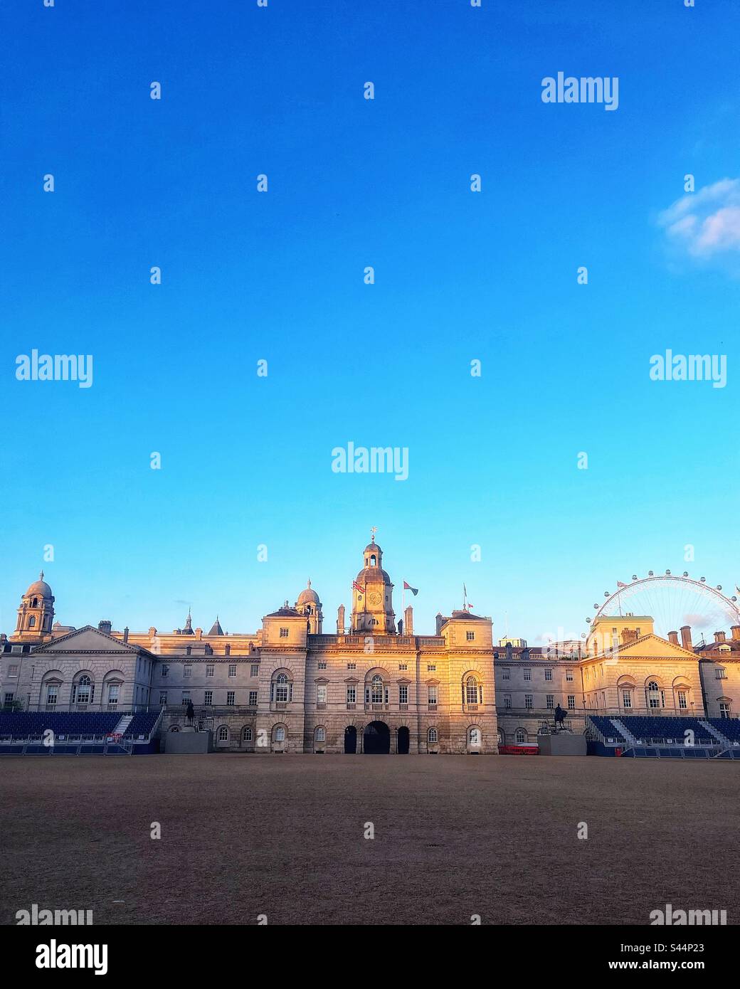 Horse Guards building seen from the parade with Millennium Wheel in ...
