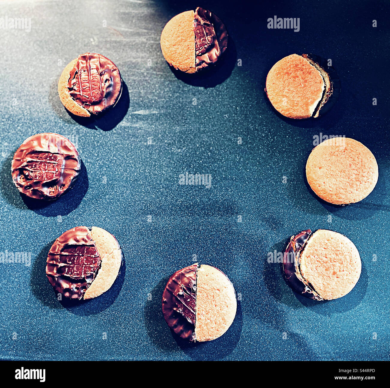 Moon phases not phase not eclipse hi-res stock photography and images ...