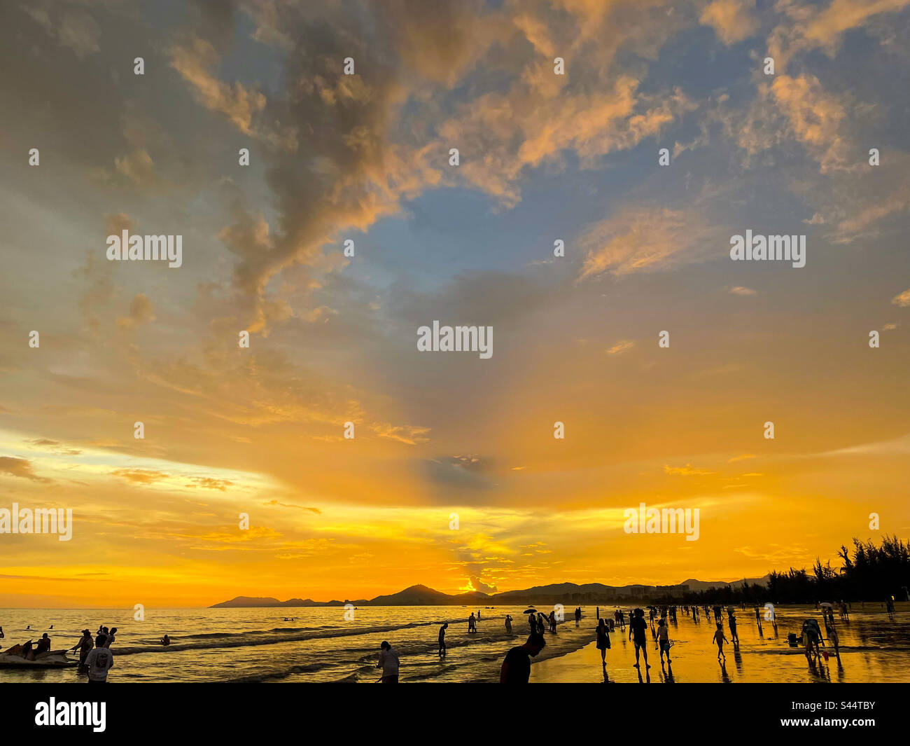 Summer sunset in Sanya Stock Photo - Alamy